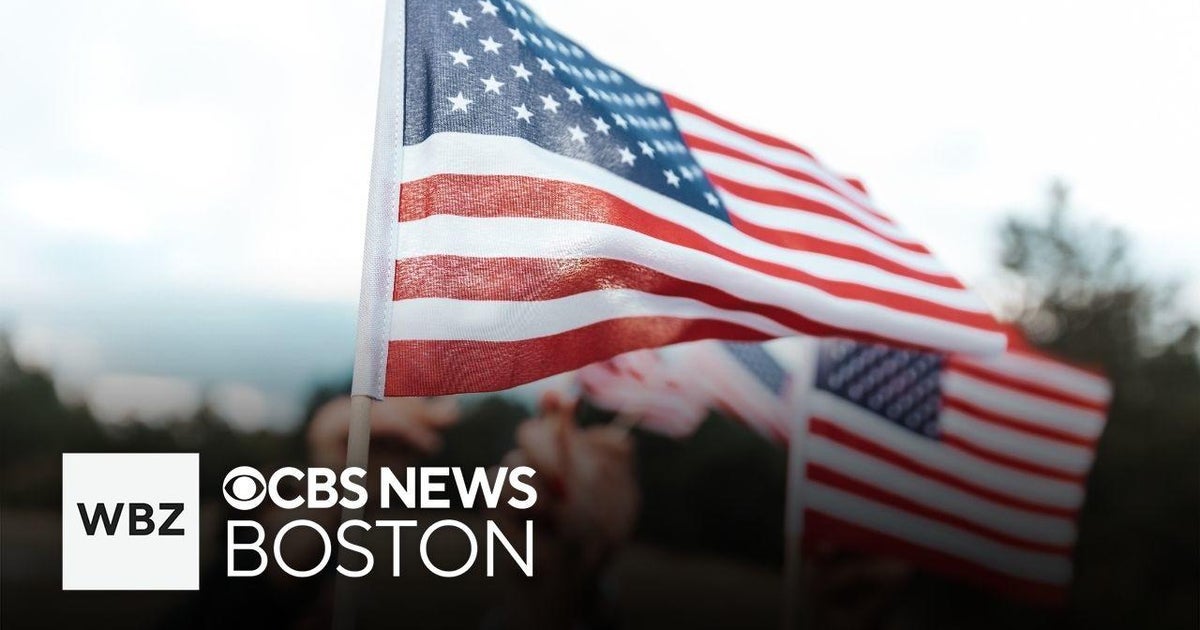 Weekend To Do List: Oyster festival, craft fair and Memorial Day parade ...