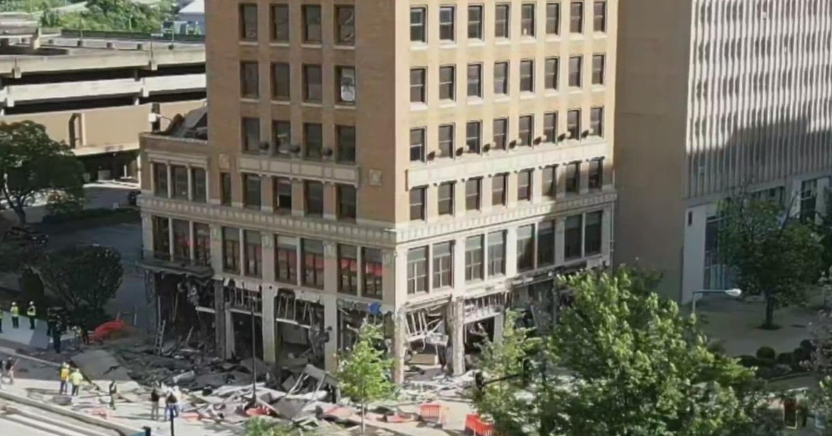 Youngstown, Ohio, explosion injures multiple people - CBS Pittsburgh