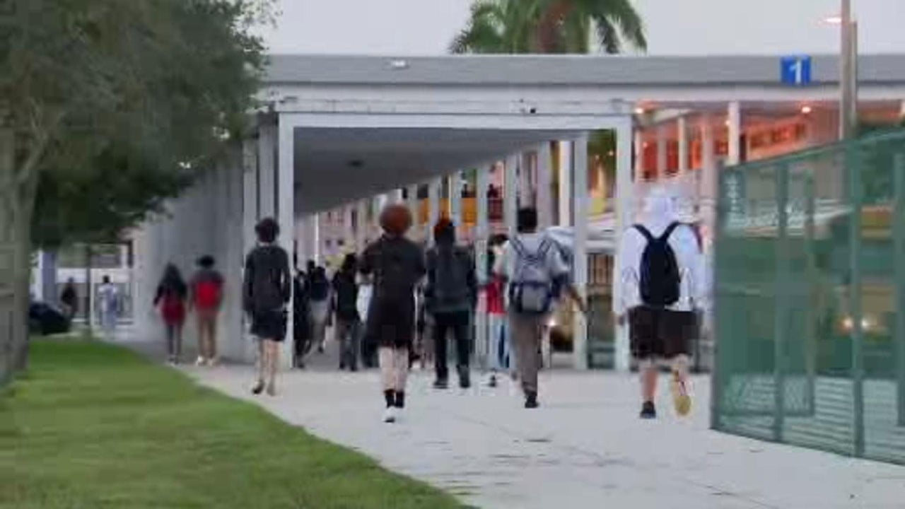 Miami-Dade County Public Schools news - Today’s latest updates - CBS Miami