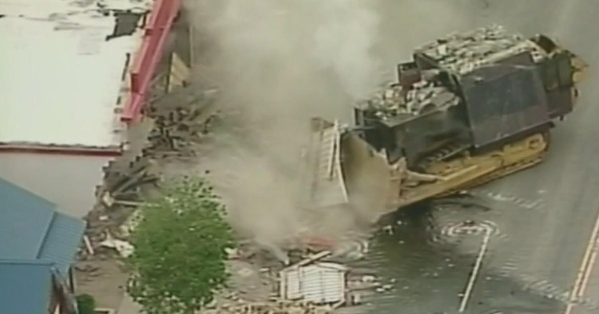 Granby residents reflect on bulldozer rampage 20 years later - CBS Colorado