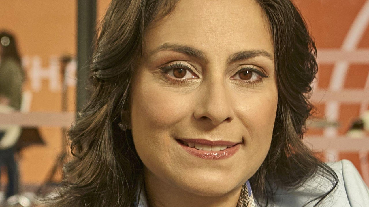 CBS News Team - Anchor & Correspondent Bios - CBS News