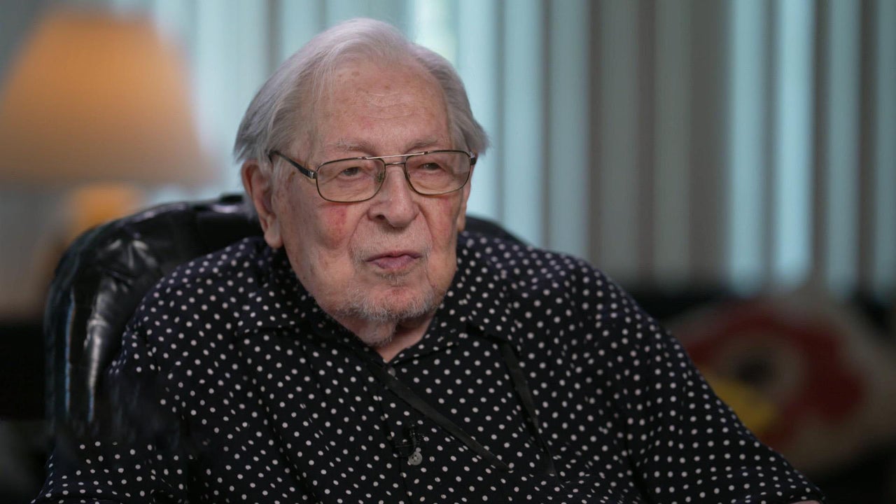 Tony Dokoupil - CBS News