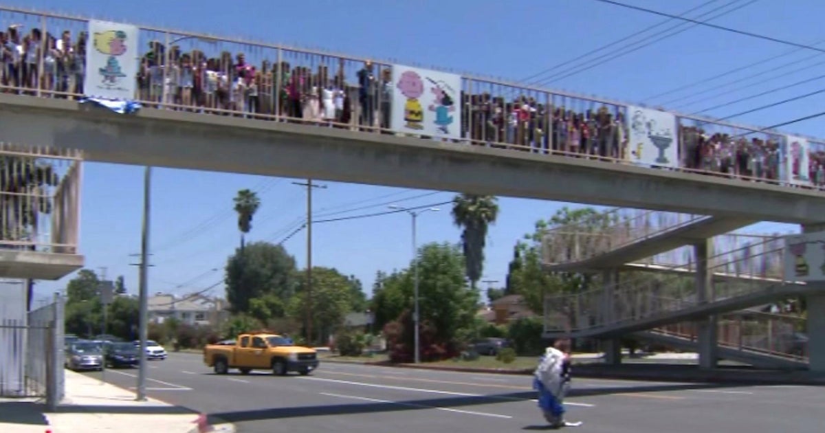 Snoopy bridge in Tarzana is celebrated with restored Peanuts character ...