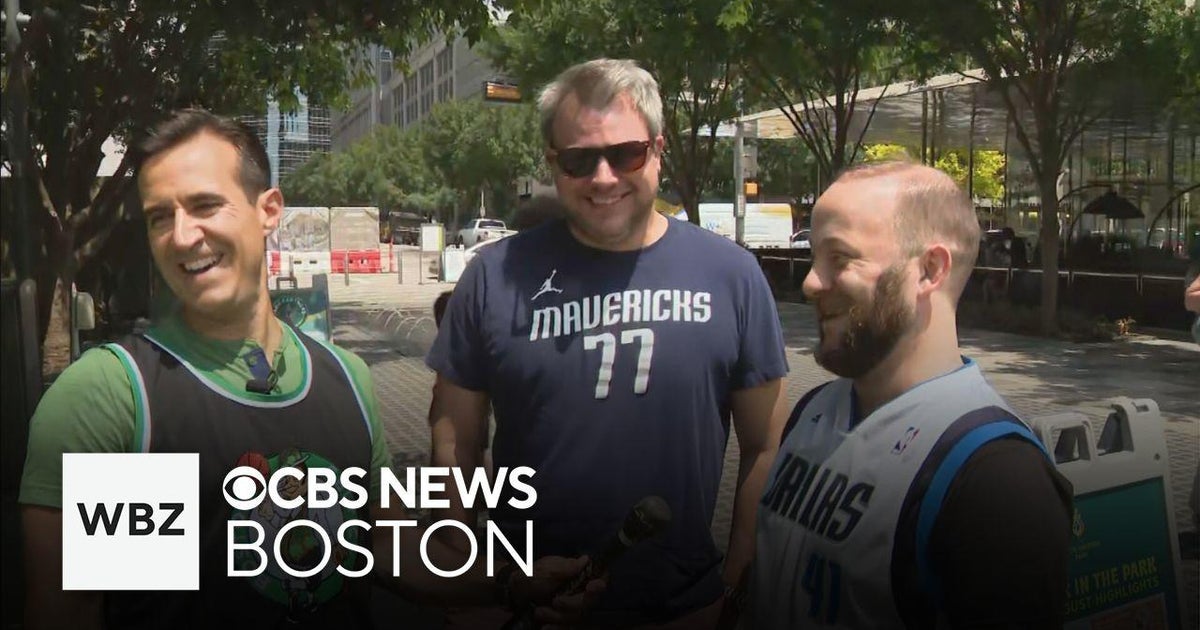 WBZ-TV's David Wade sizes up the competition as a Boston Celtics fan ...