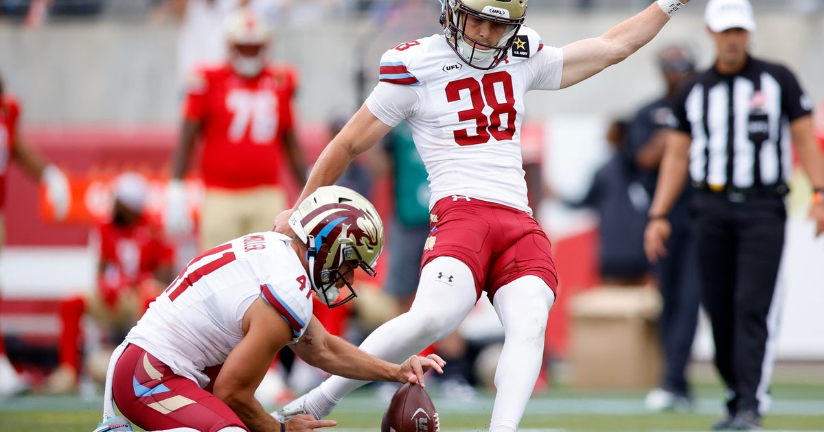 Detroit Lions sign record-breaking UFL kicker Jake Bates to two-year ...