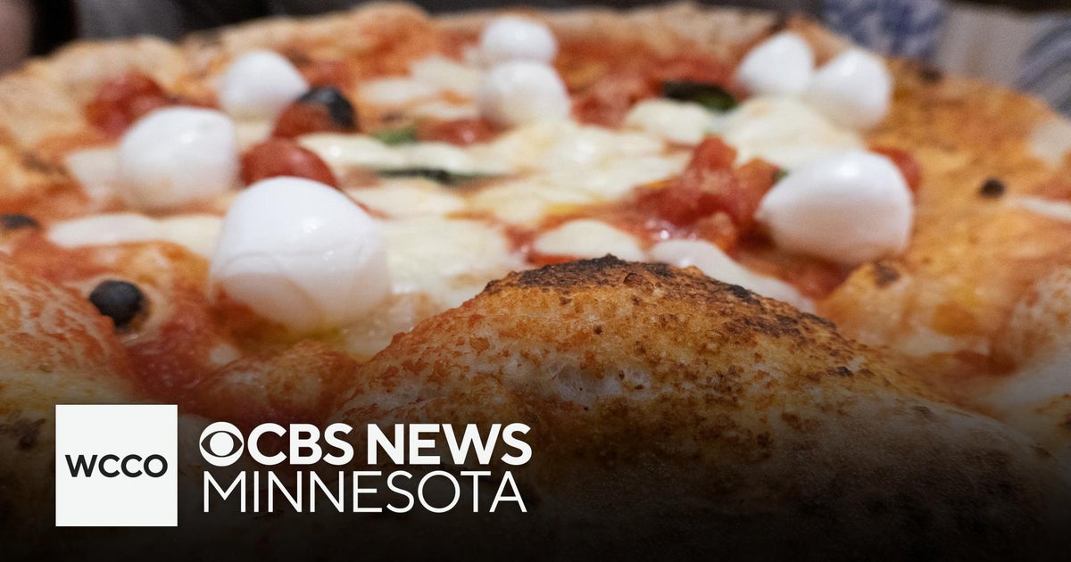 Italian pizza school seeks to preserve perfect pie recipe - CBS Minnesota