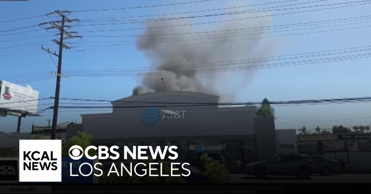 Firefighters investigating suspicious fire in Venice - CBS Los Angeles