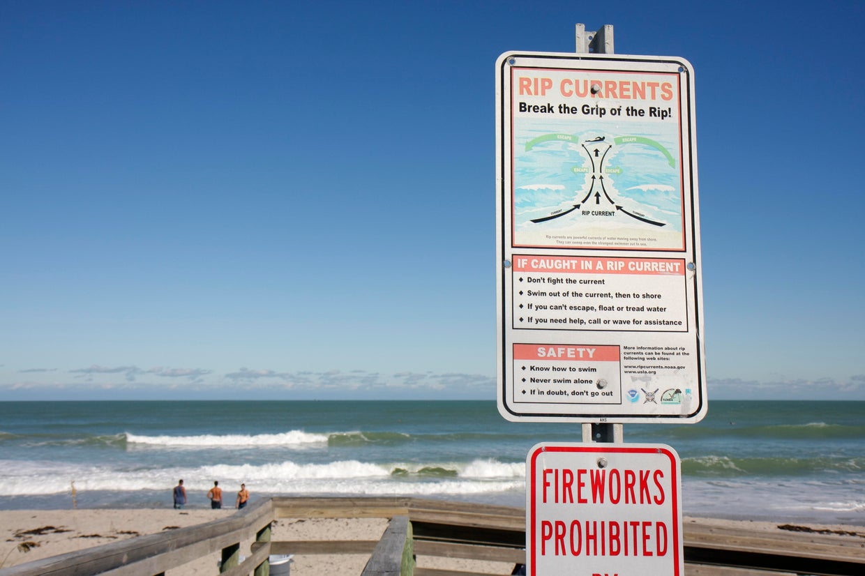 Rip currents have turned deadly this summer. Here's how to spot them ...
