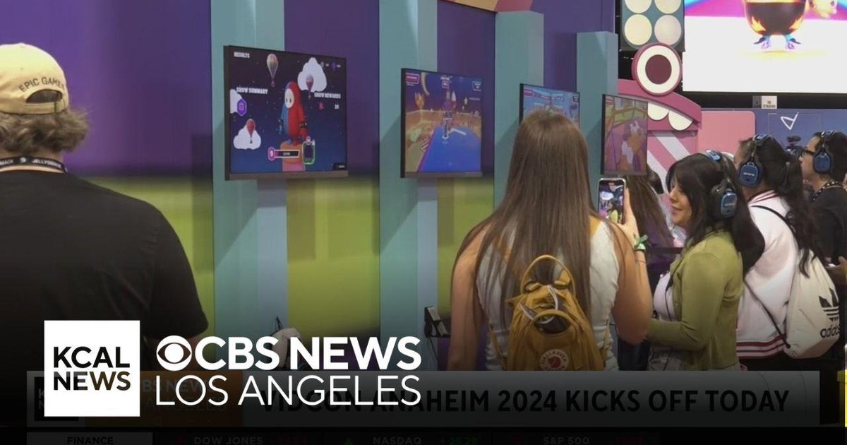 A preview of VidCon, taking place June 26-29 at the Anaheim Convention ...