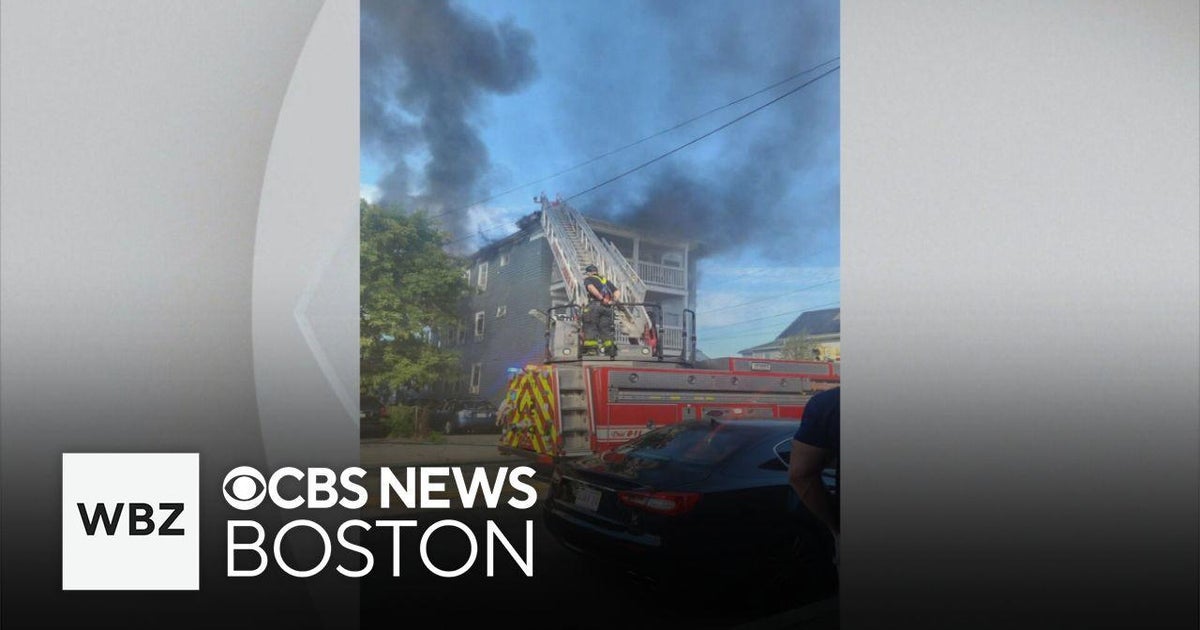 Massachusetts DPW workers help firefighter rescue girl from burning ...