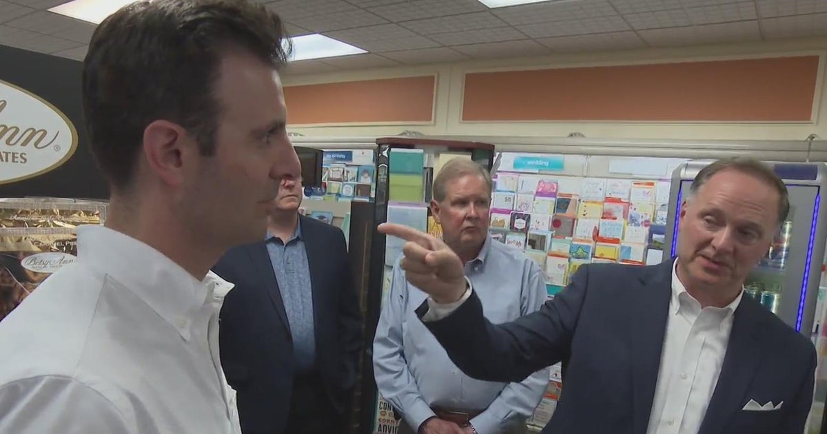 Congressman Chris Deluzio listens to Pittsburgh-area pharmacies ...