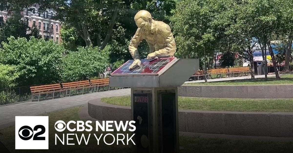 Kool DJ Red Alert honored with statue in Harlem park - CBS New York