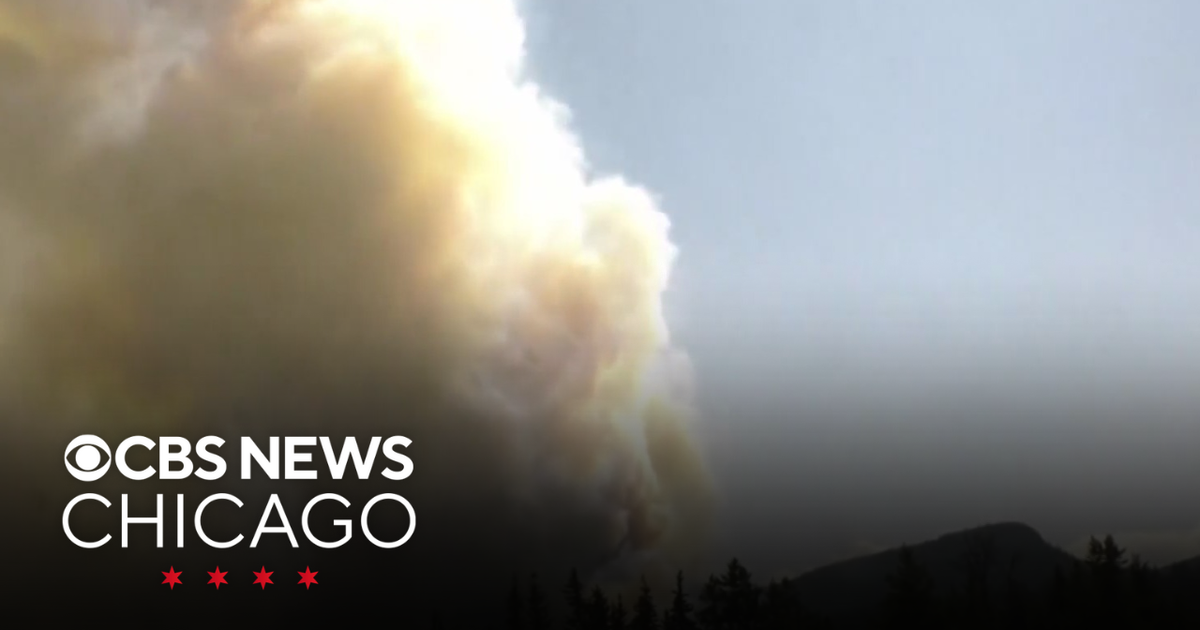 Wildfires continue to burn in Canada - CBS Chicago