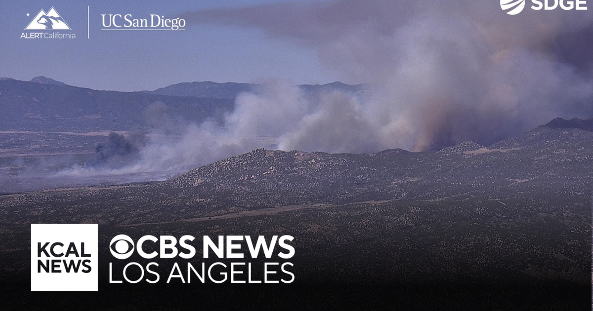 Nixon Fire grows exponentially, forcing some Riverside County residents ...