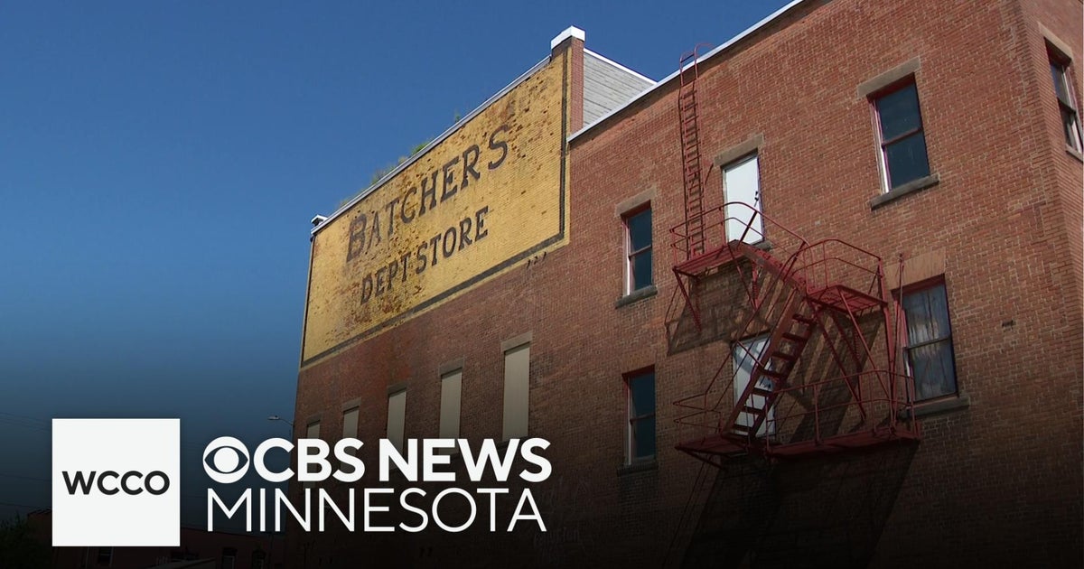 Goin' to the Lake: Frank and Heather stop at the Batcher Block Opera ...