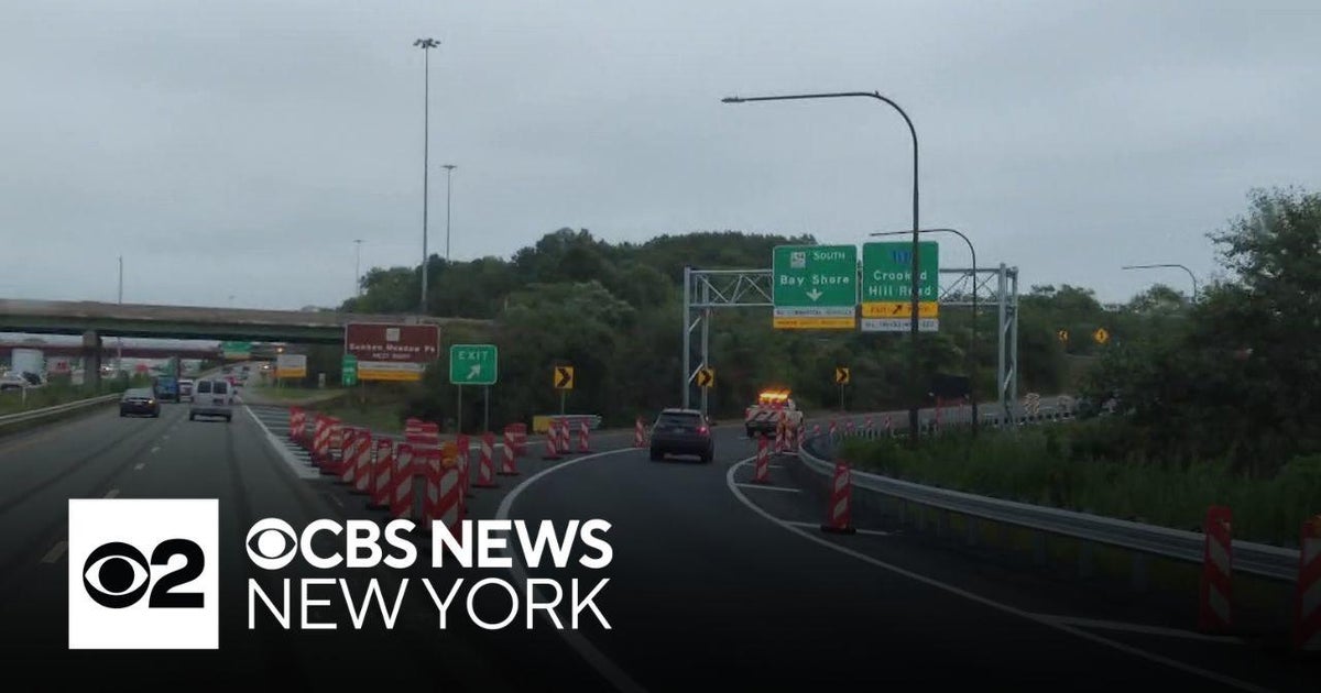High hopes for traffic relief as LIE Exit 53 gets overhaul - CBS New York