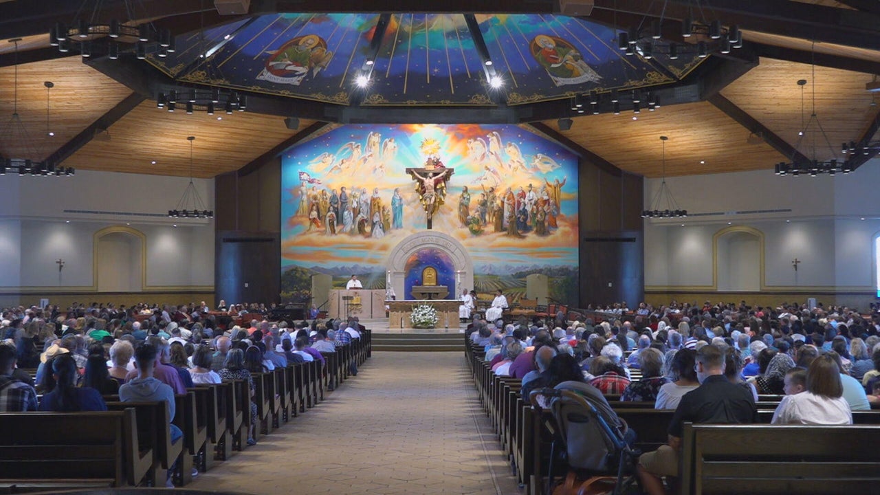 Mark Strassmann - CBS News