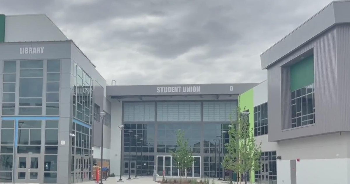 New Emerald High School in Dublin opens for first day of class - CBS ...