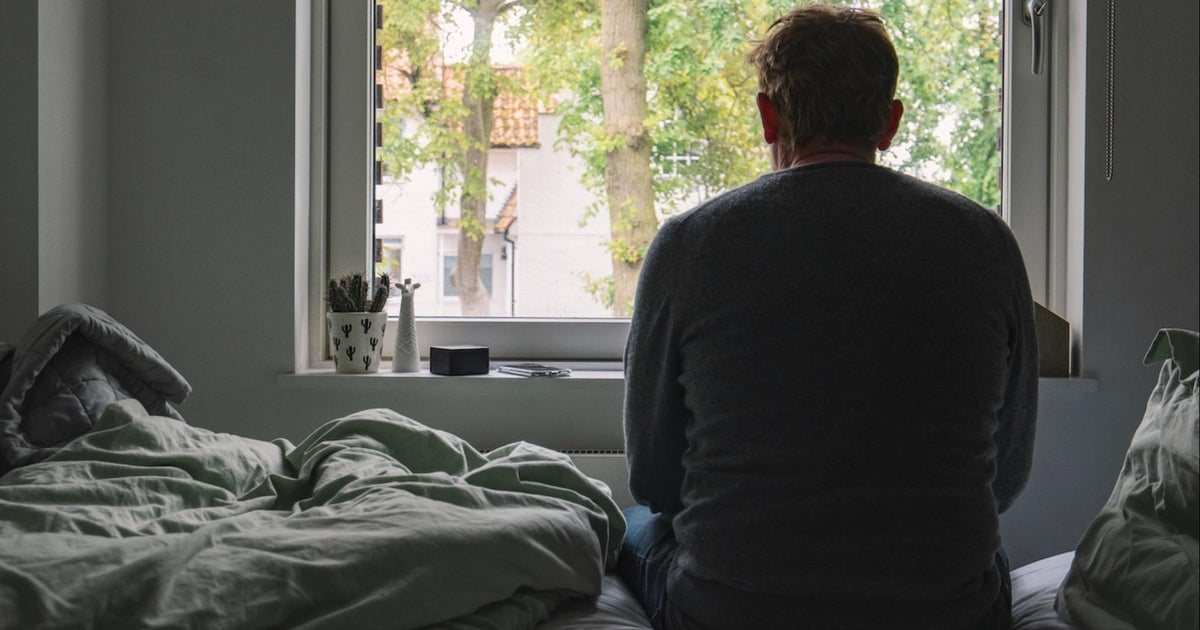 These apps aim to fight loneliness - CBS News
