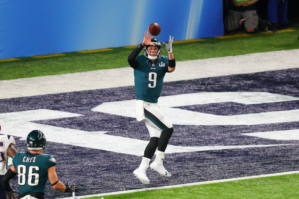 Nick Foles breaks down "Philly Special" with former Philadelphia Eagle ...