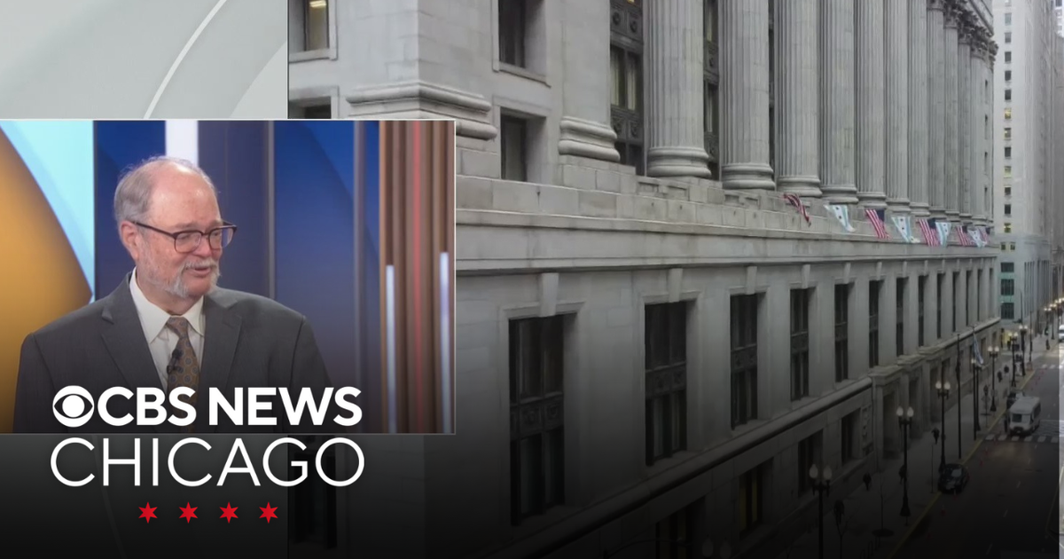 A look at Chicago politics and corruption with Ray Long - CBS Chicago