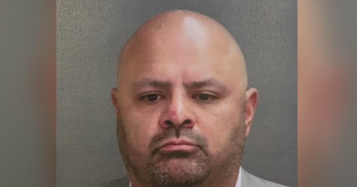 Former Michigan police officer to spend 1 year in prison for assaulting ...