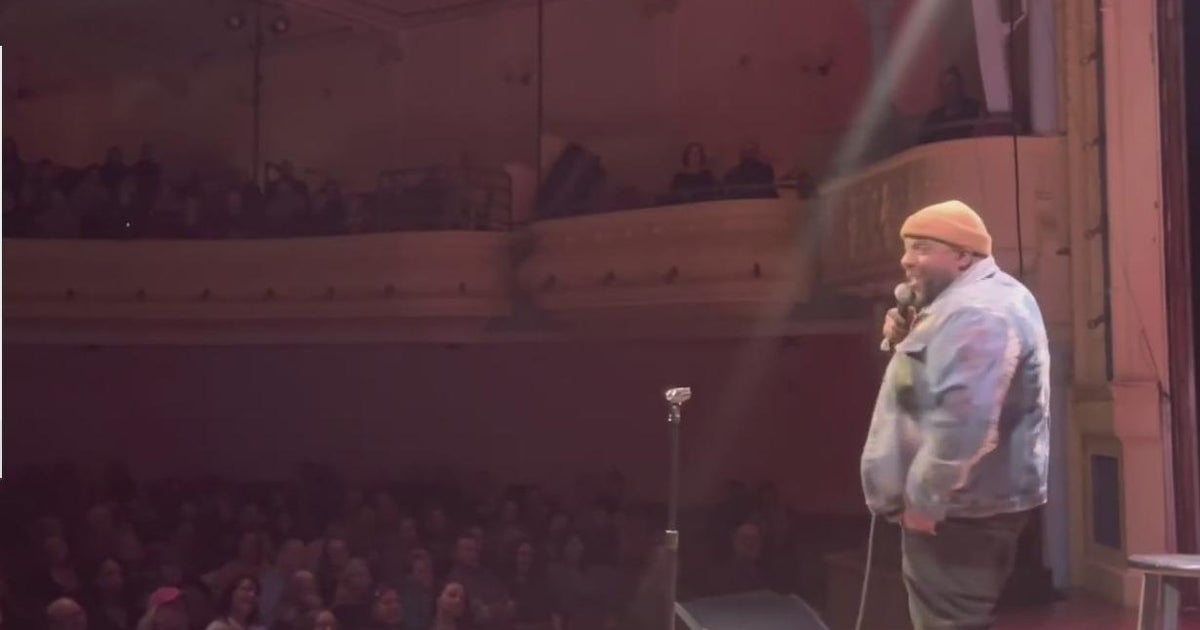 Comedian Mic Larry hosting comedian show at Diamondback Saloon - CBS ...