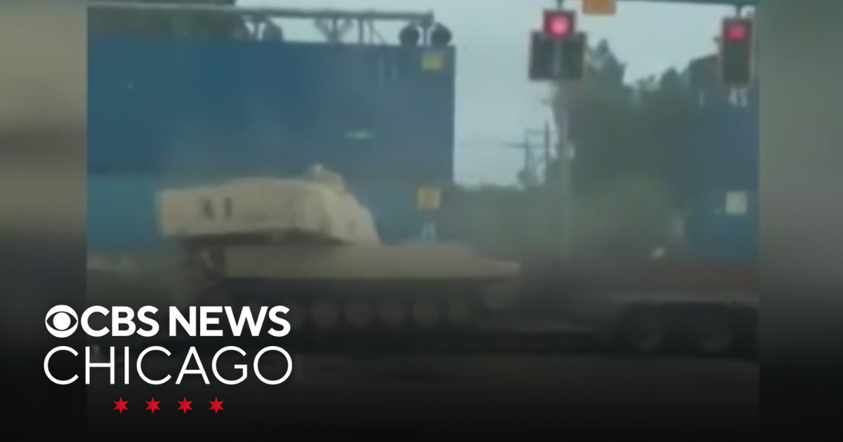 freight train slams into truck hauling tank in South Carolina - CBS Chicago