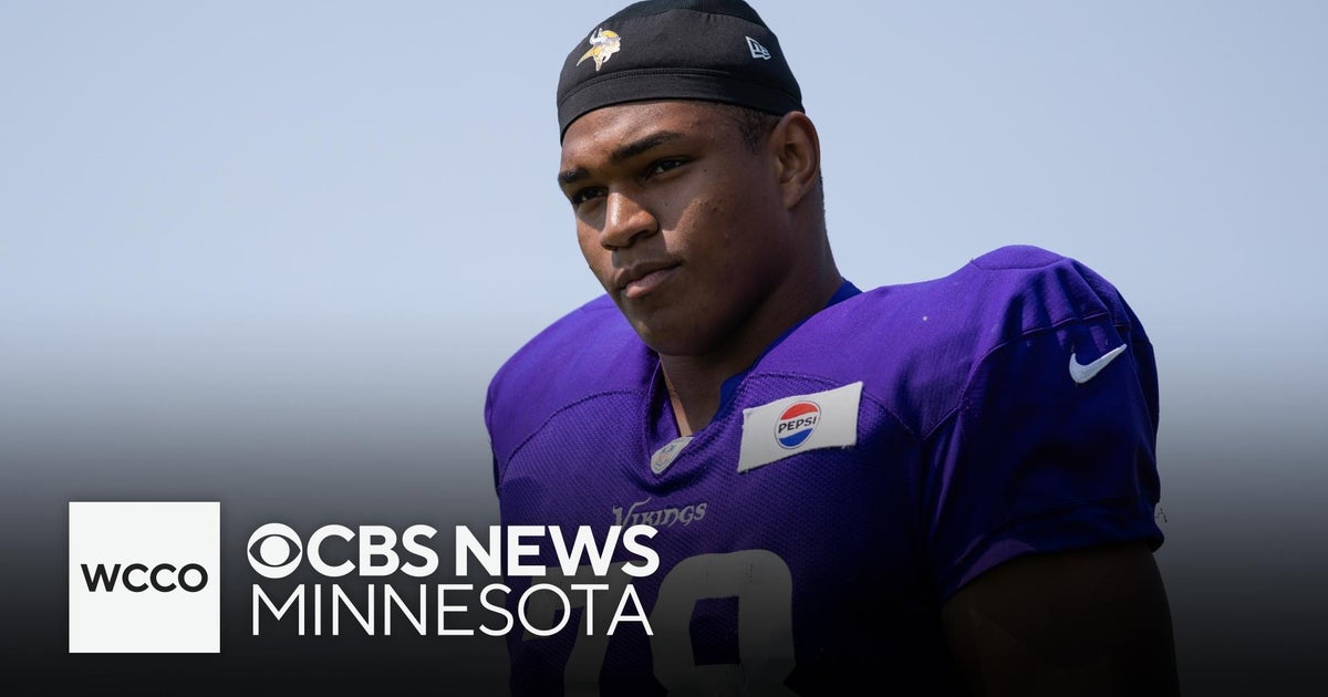 Vikings rookie Walter Rouse inspired to give back by late aunt - CBS ...