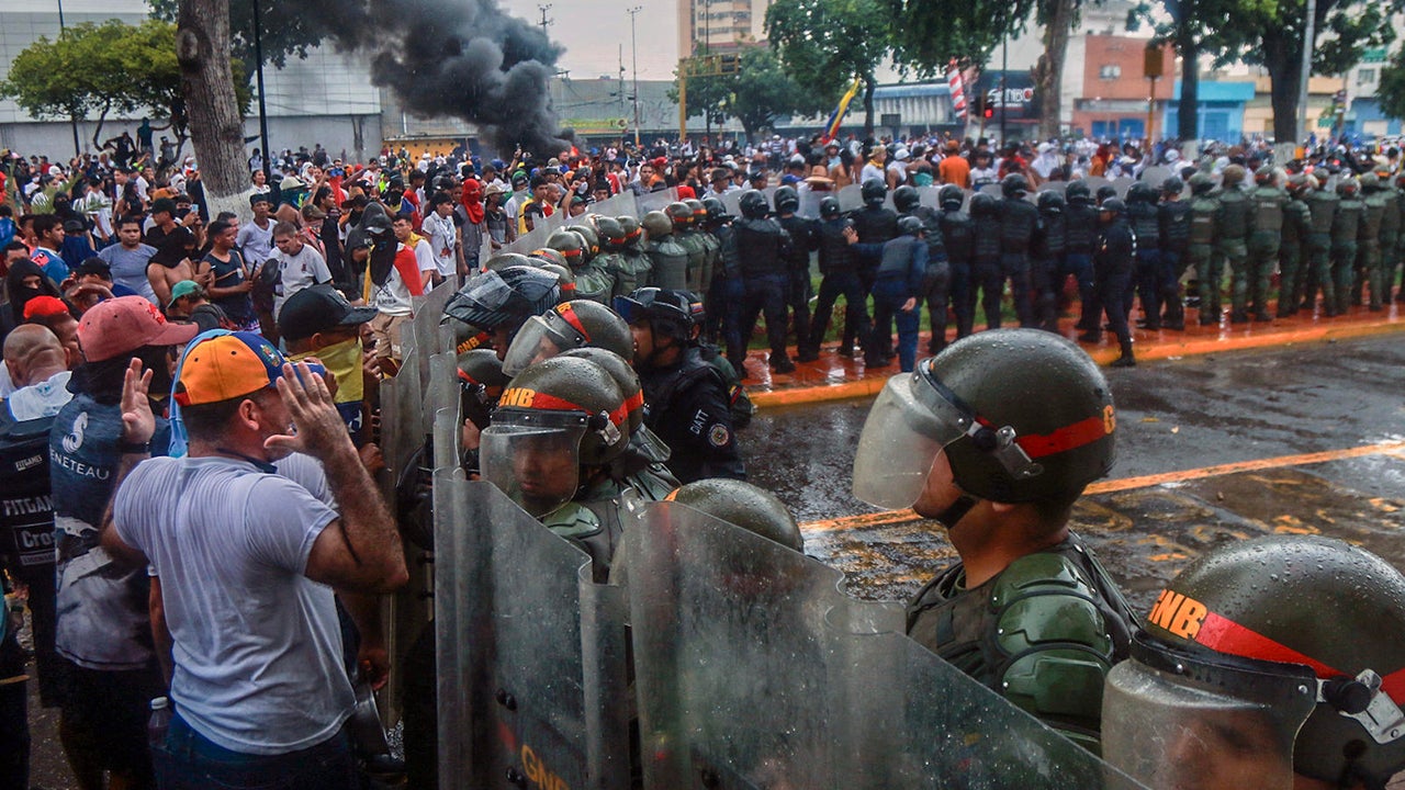 Venezuela news - Today’s latest updates - CBS News