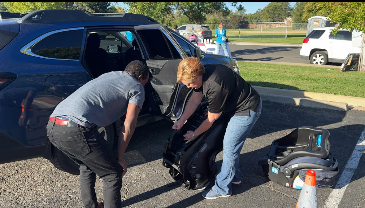 Colorado State Patrol teams up with CDOT to offer free car seat ...