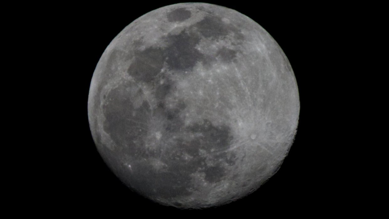 Why can we sometimes see the moon during the day? | Hey Ray - CBS ...