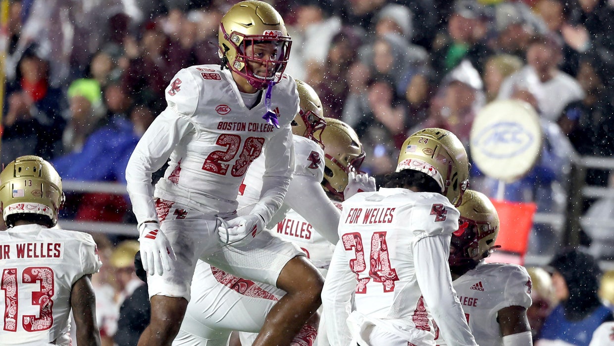 Boston College rallies for 23-19 victory over Michigan State in Red Bandanna Game - CBS Boston