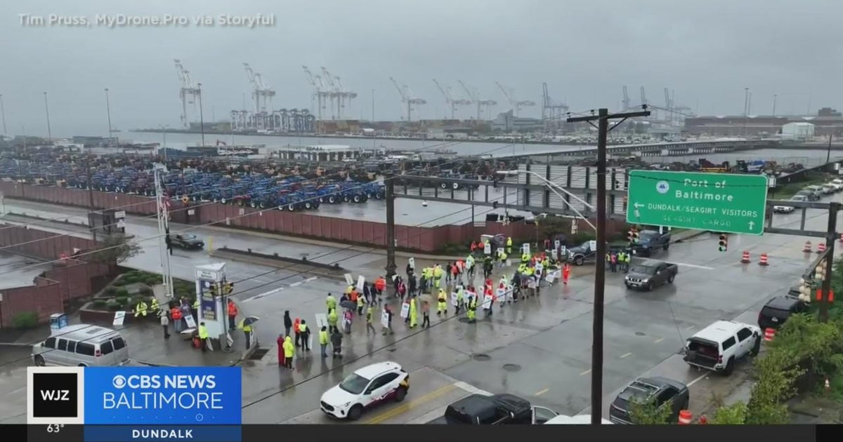 Dockworkers strike continues at Port of Baltimore - CBS Baltimore