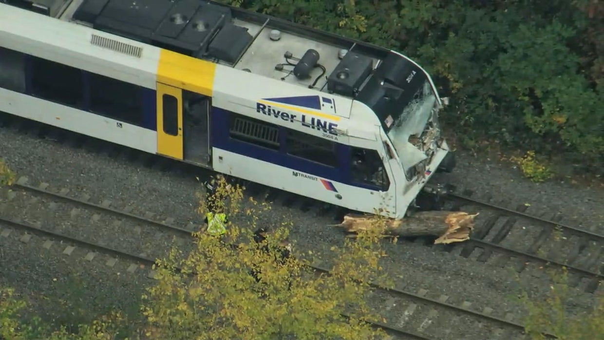 Train operator killed after NJ Transit River Line crash in Burlington County - CBS Philadelphia