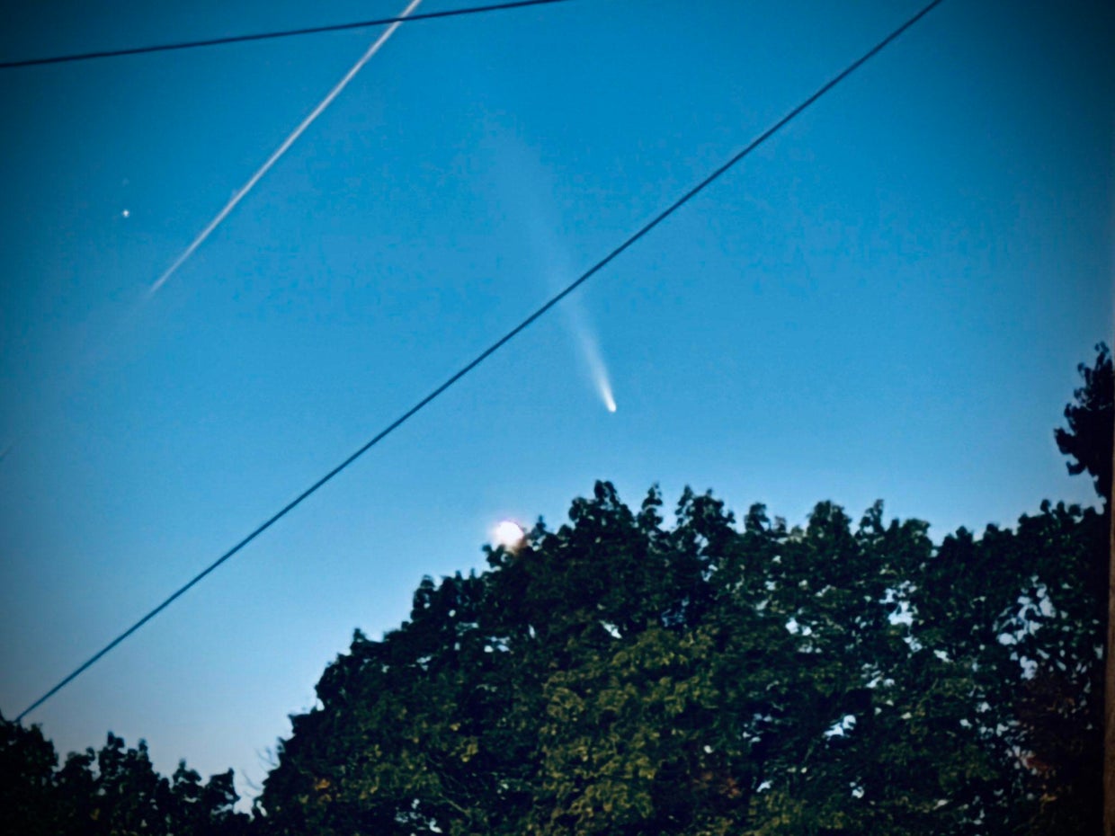 Photos show once-in-80,000-year comet streaking across Pennsylvania sky