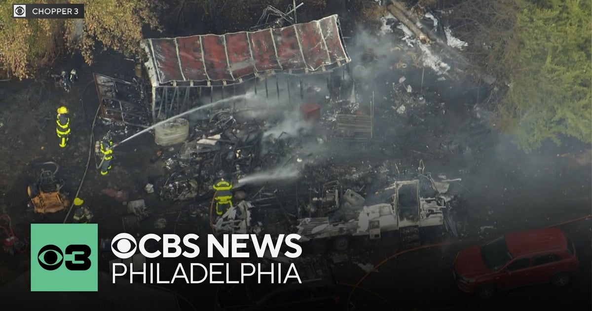 Mobile home explosion in Pemberton, New Jersey - CBS Philadelphia