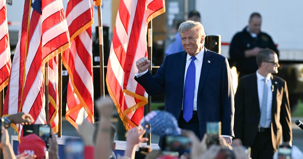 PHOTOS: Trump holds rally in Latrobe, Pennsylvania