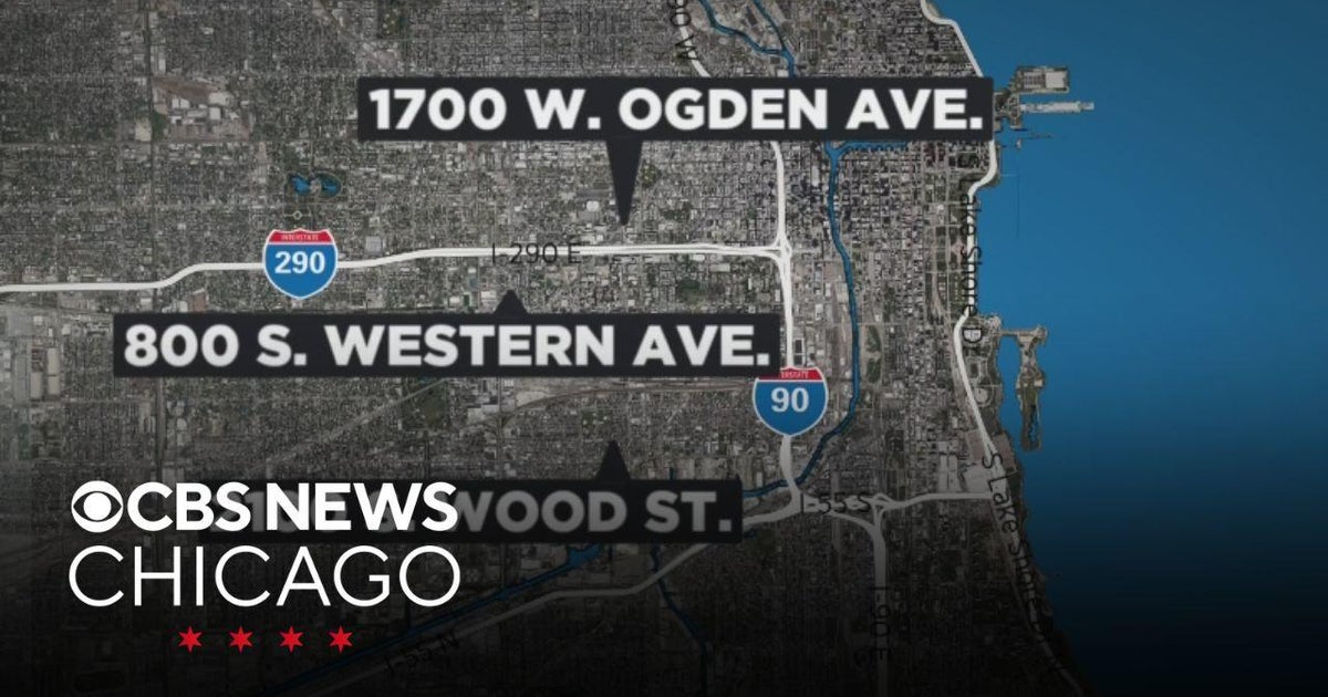 Armed robbers target victims on Chicago's Near West Side - CBS Chicago