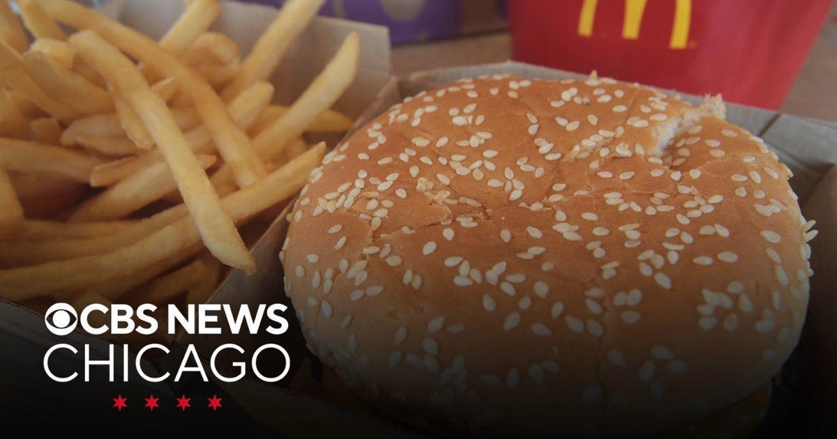 Deadly E. coli outbreak linked to McDonald's quarter pounders - CBS Chicago
