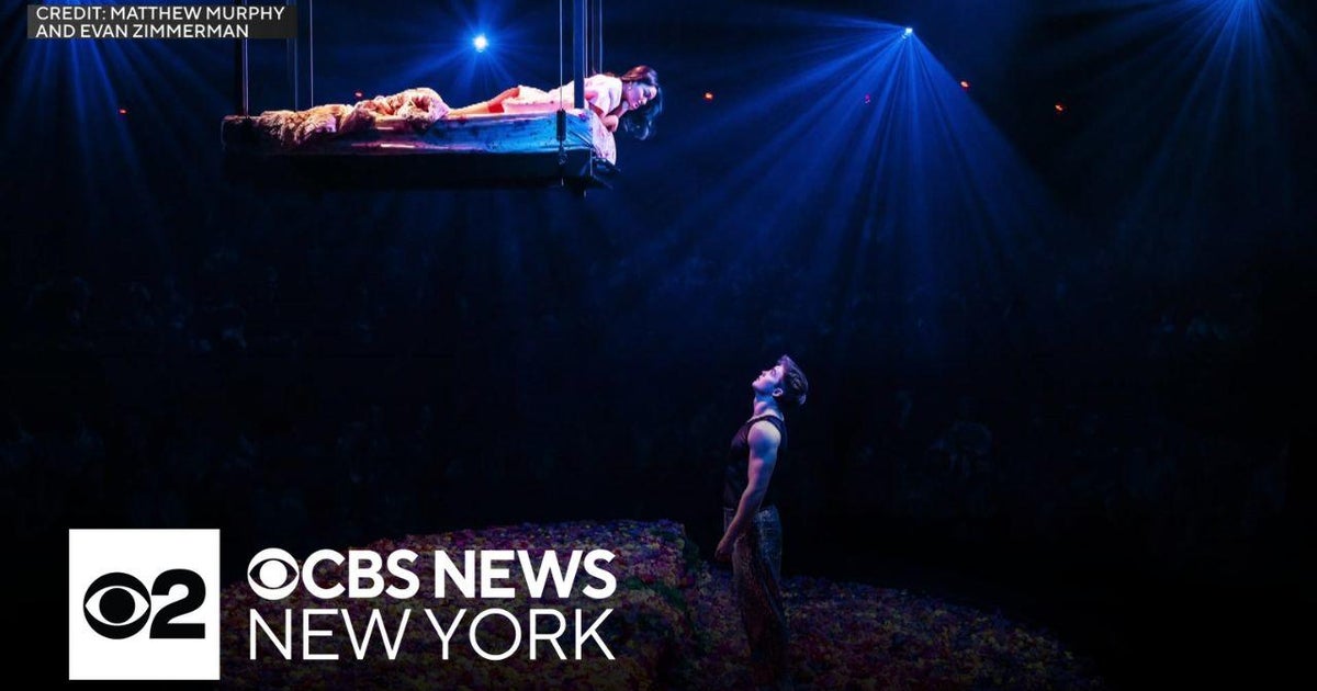 Kit Connor and Rachel Zegler star in Broadway's "Romeo and Juliet ...