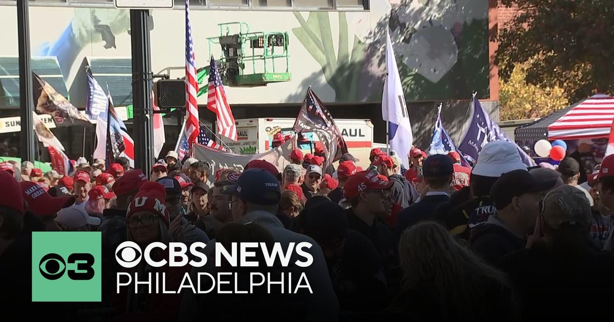Thousands head to Allentown for Trump rally at the PPL Center - CBS ...
