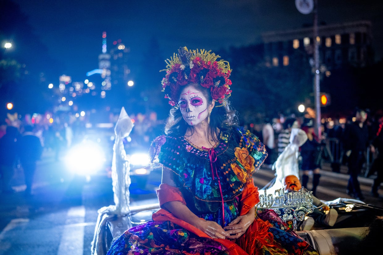 NYC Halloween Parade 2024 route map, start time and road closures - CBS ...