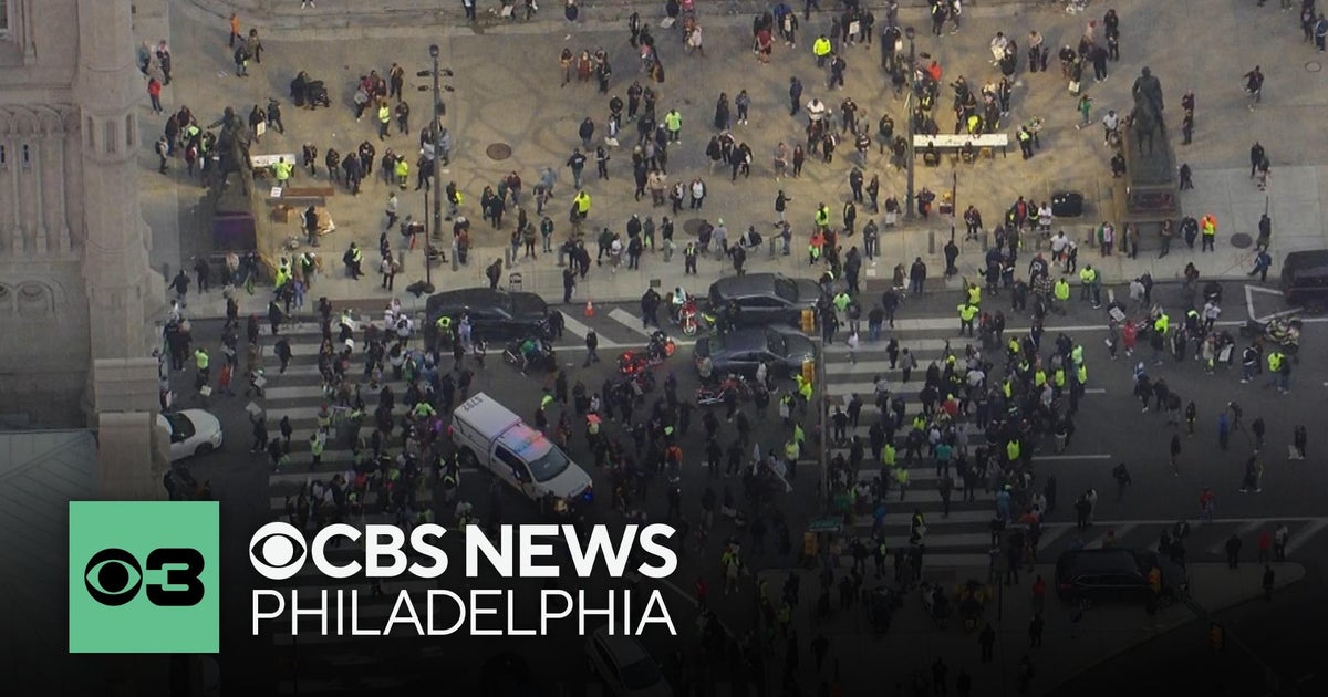 Philadelphia city workers authorize a strike at City Hall - CBS ...