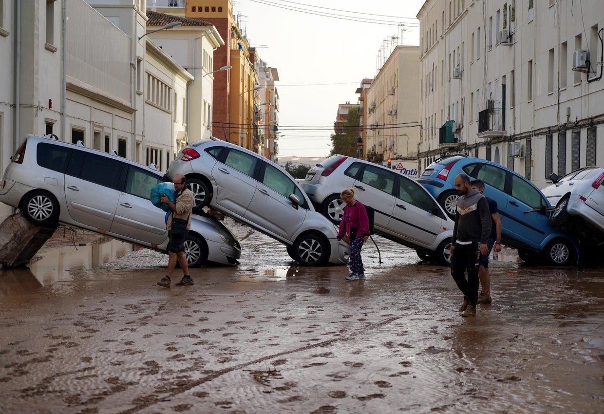 Spain's worst floods in a century hit Valencia region, killing at least ...