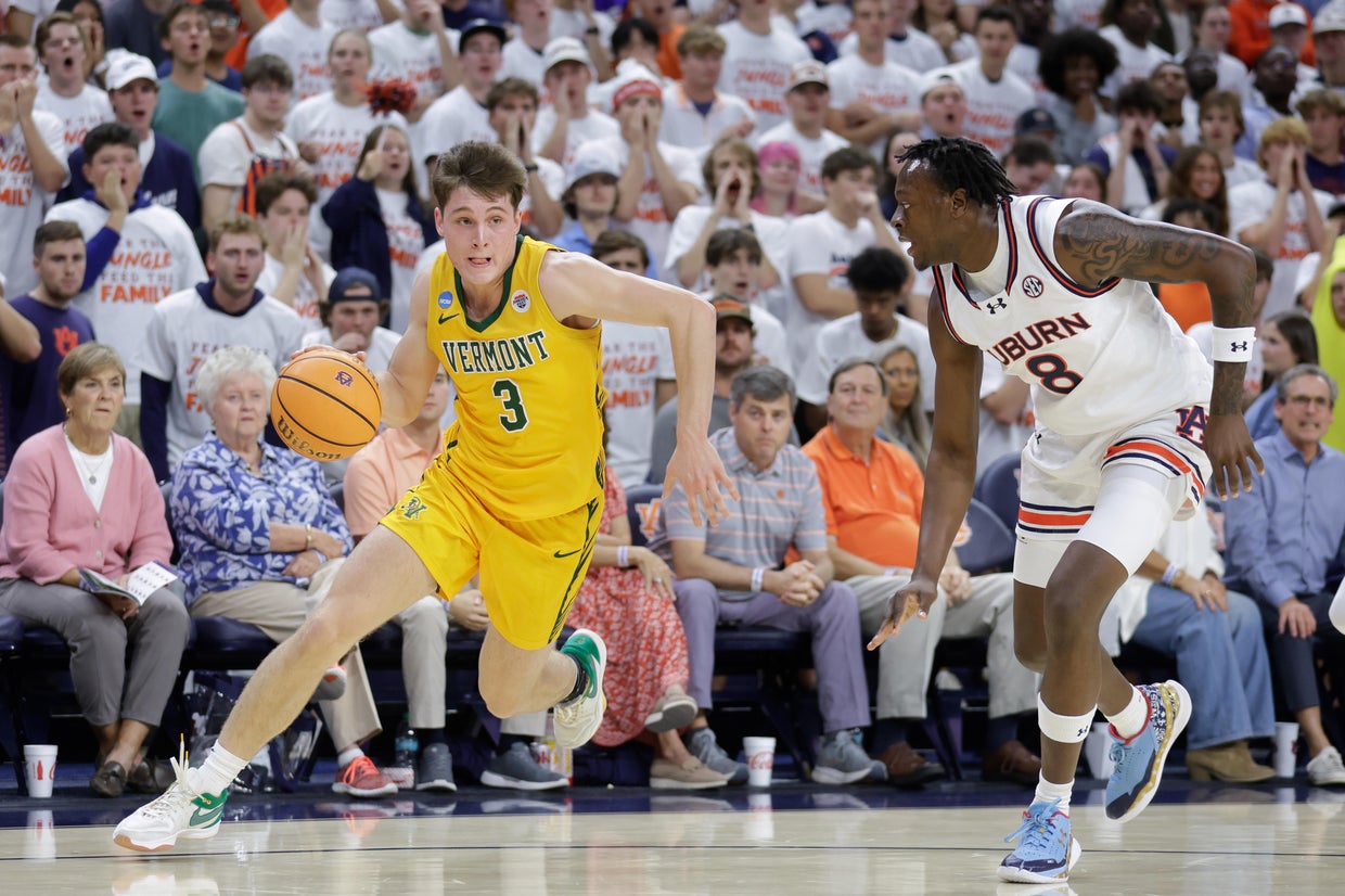 Auburn men's basketball team plane diverted after fight between players ...