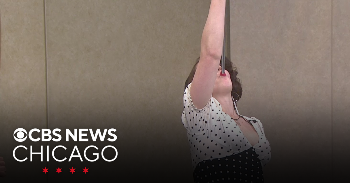 Sideshow Gelato's sword swallower live on CBS News Chicago - CBS Chicago