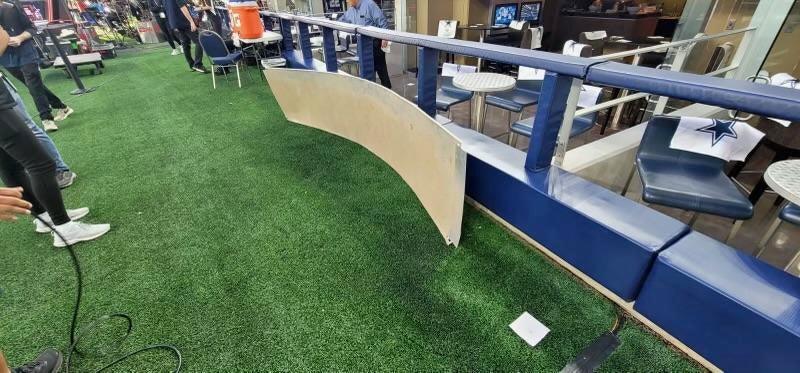 Metal falling from roof at AT&T Stadium "was impacted by wind gusts ...