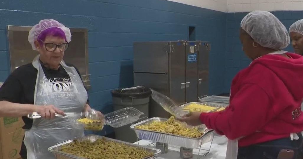 43rd Annual Bea Gaddy Thanksgiving dinner draws thousands to Patterson ...