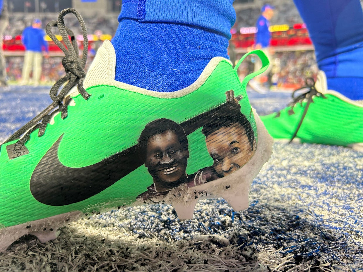 Buffalo Bills rookie Ray Davis reflects on the brotherly bond that ...